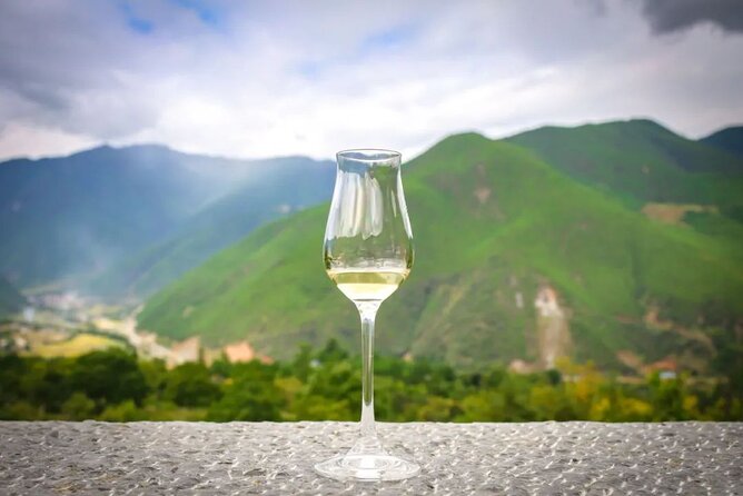 6-Day Go Beyond Shangrila for Wine & Tibetan Culture of Yunnan - Who Should Consider This Tour?