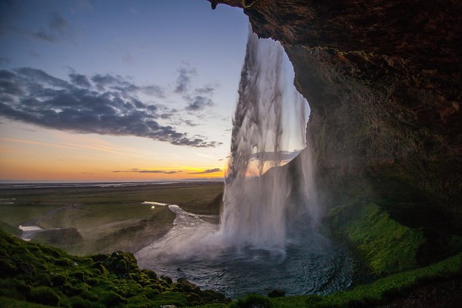 6-Day Minibus Tour Around Iceland from Reykjavik - Transportation, Guides, and Comfort