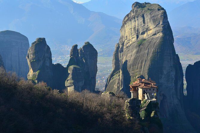 6 Day Religious & Classical Tour of Thermopylae, Meteora, Delphi, Olympia, Mycenae, Nafplio, Epidaurus, ancient Corinth From Athens - FAQ