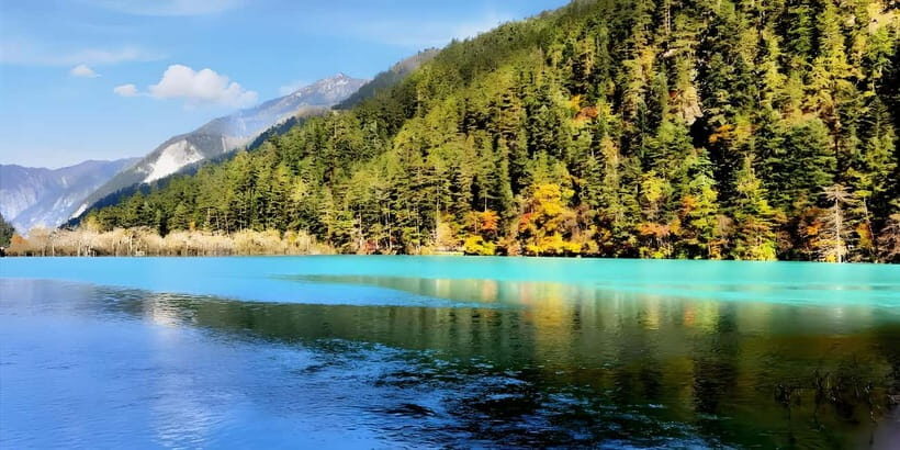 6 Day Tour Including Chengdu, Jiuzhaigou And Dagu Glacier - Analyzing the Value