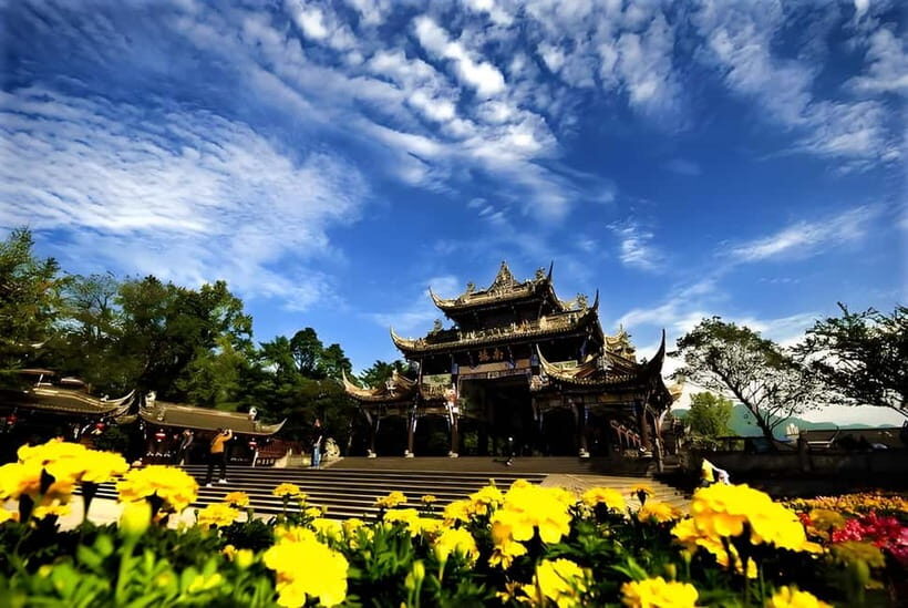 6 Day Tour Including Chengdu, Jiuzhaigou And Dagu Glacier - FAQs