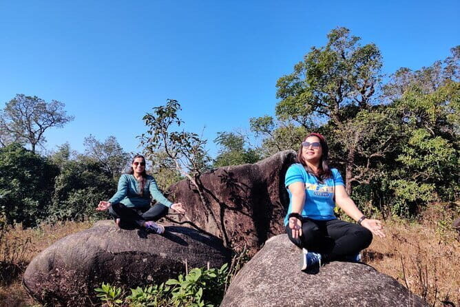 6-Day Tour of Exotic Northeast India: Mawsmai Caves, Double Decker Living Root Bridge and Kaziranga National Park - Day 5: Guwahati and Tea Garden Experience