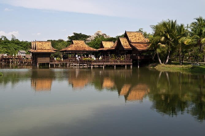 6 Days Private Guide Tour Phnom Penh to Siem Reap included domestic flight - The Sum Up
