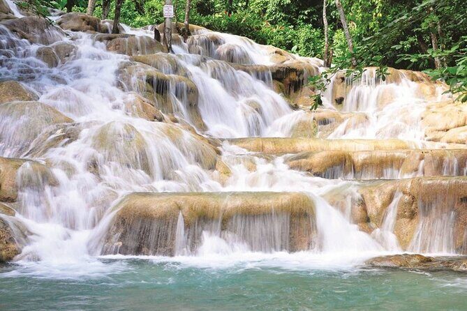 6 Hour Blue Hole & Dunn's River Falls Tour (Transportation Only) - FAQ