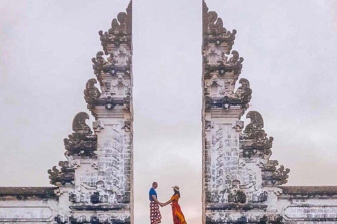 6-hour car charter to Uluwatu Temple Kecak Dance - The Sum Up
