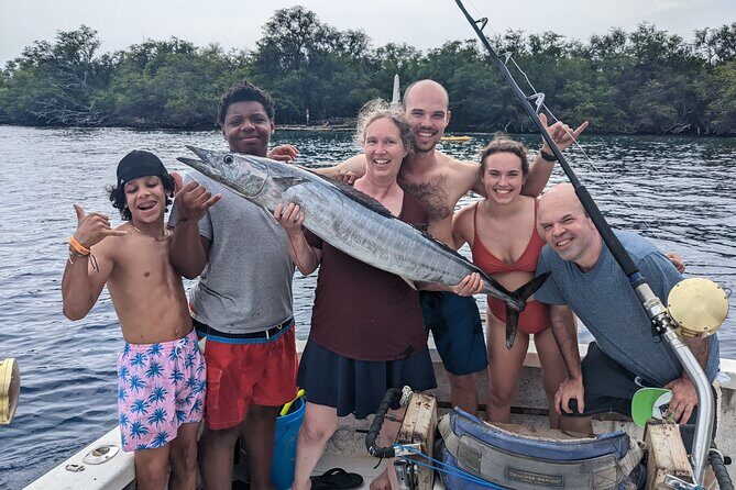 6 Hour Private Fishing Charter Kona, Hawaii - FAQ: Your Questions About the Kona Private Fishing Tour