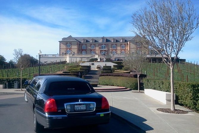 6-Hour Private Limousine Wine Country Tour of Napa or Sonoma - Ideal for Special Occasions