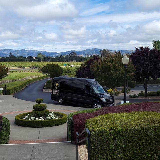 6 Hour Private Limousine Wine Tour - The Limousine Experience