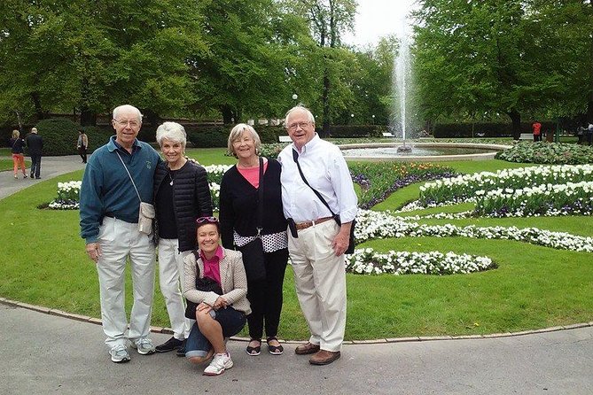 6 hours Prague Gardens and Parks Private Tour by car - FAQ
