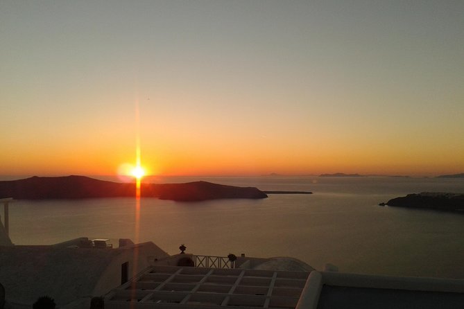 6 hours Private Full Santorini Highlights - First Stop: Castelli of Pyrgos