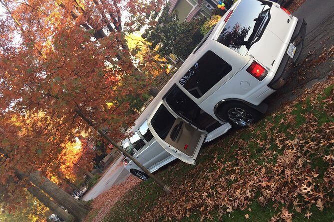 6 Hours Private tour of city of Vancouver & North Vancouver - FAQ