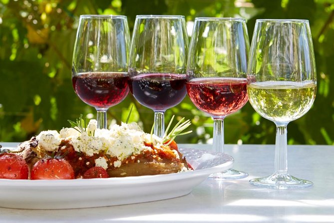 6 Hours - Semi Private Island Tour With Wine Tasting and Food Pairing - Captivating Views in Oia