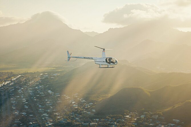 60 Minutes SHARED Helicopter Tour in Honolulu - In The Sum Up