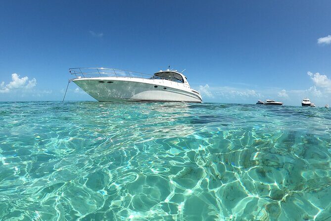60ft Private Luxury Yacht Charter - Introduction