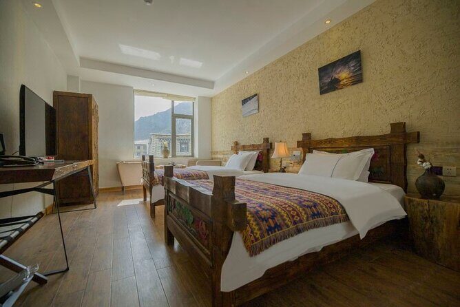 7-day Daocheng Yading and Mt. Siguniang Tour All Inclusive - Challenges and Considerations