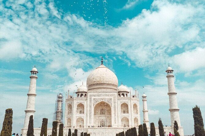 7 Day Golden Triangle with Mandawa-Delhi Agra Jaipur Mandawa Tour - FAQs