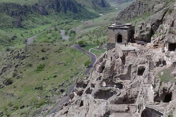 7-Day Small-Group Sightseeing Tour in Georgia From Tbilisi - Day-by-Day Itinerary