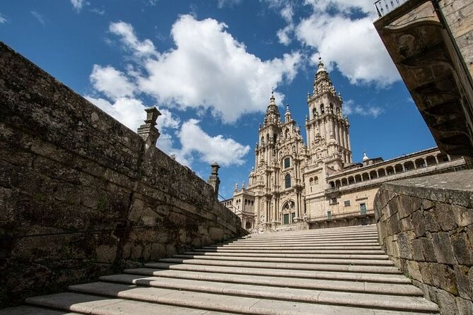 7-Day Tour of the French Way of Santiago From Sarria - Inclusions