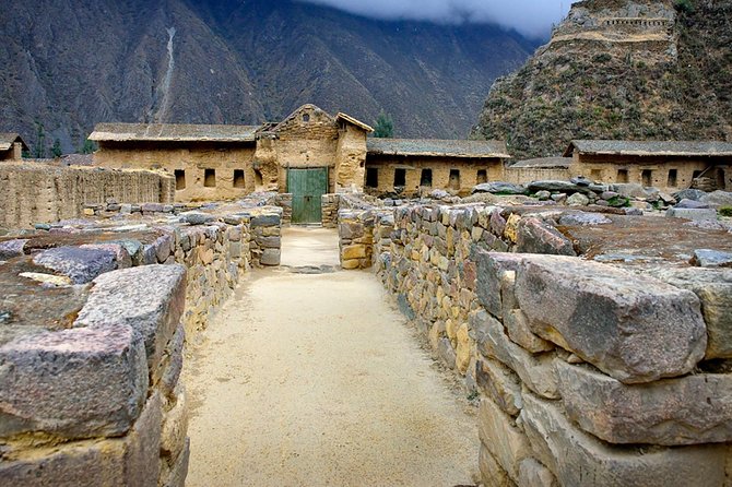 7-Days :Cusco|| Sacred Valley|| Machupichu|| Rainbow Mountain|| Humantay Lake|| - Machu Picchu Adventure