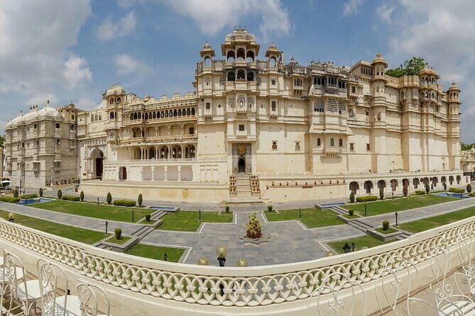 7 Days Golden Triangle Tour - Delhi, Agra, Jaipur with Udaipur - A Practical Introduction to the Tour