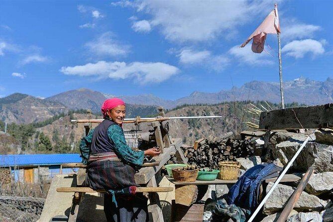 7 Days Incredible Landscape Journey From Lhasa To Nepal via Everest (private) - Key Points