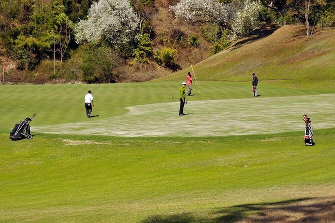 7 Days Luxury Golf Tour in Nepal-Kathmandu and Pokhara - What Sets This Tour Apart?