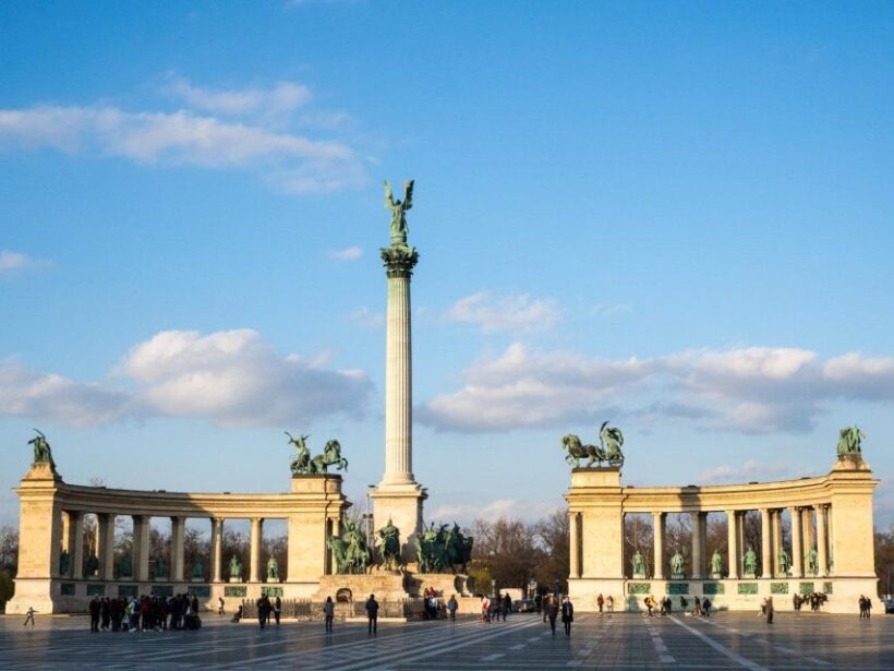 7 hour Budapest walking tour - The Itinerary: From Buda to Pest