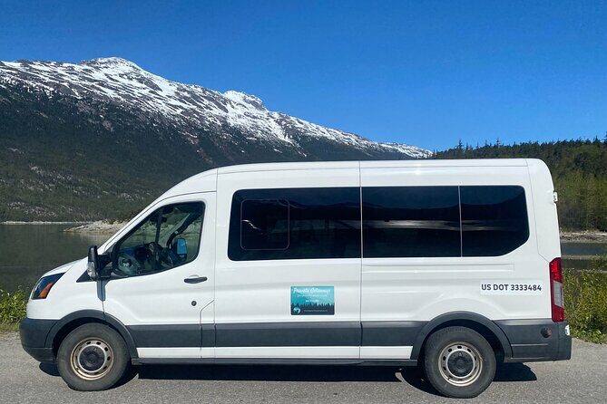 7 Hour Private Emerald Lake Van Excursion - Who Should Consider This Tour?