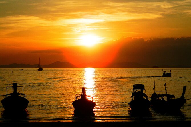 7 Islands Sunset Tour with Buffet Dinner & Night Snorkeling - A Complete Look at the Krabi 7 Islands Sunset Tour