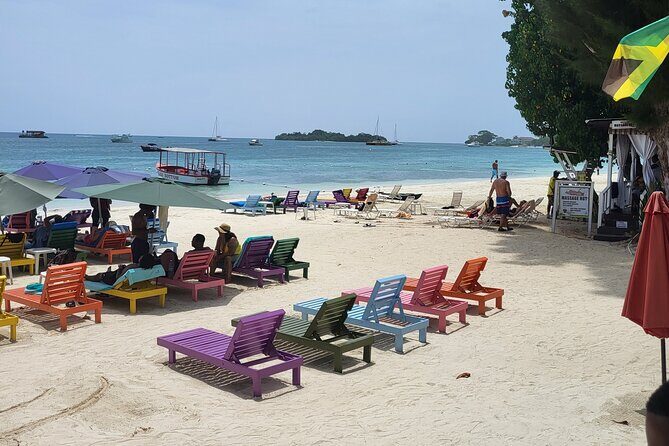 7 Mile Beach and Rick's Cafe Private Tour - A Closer Look at the Itinerary