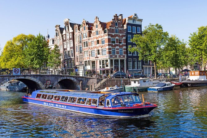 75-minute Amsterdam Canal Cruise by Blue Boat Company - Booking and Accessibility