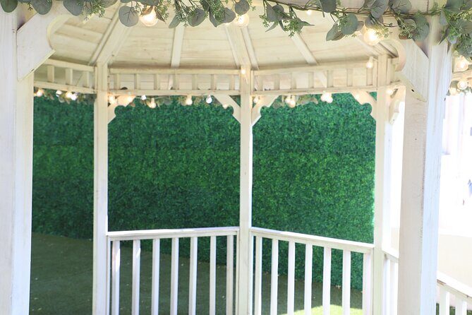 77 Sign & Go Wedding at Hawaiian Wedding Chapel - The Sum Up
