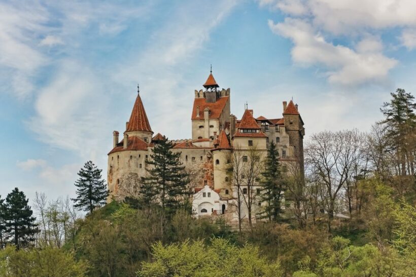 7h Dracula's Castle Private Tour from Bucharest - Fast Tour - The Sum Up