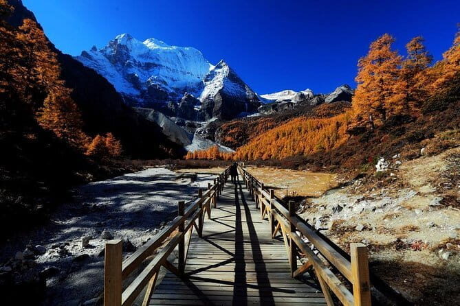 8-Day West Sichuan Private Tour from Chengdu to Daocheng Yading - Key Points