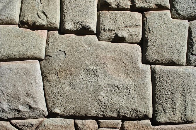 8 Days Peru All The Senses: Lima, Cusco, Machu Picchu & Titicaca Lake - Highlights of the Tour