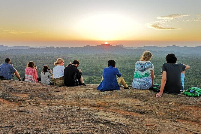 8 Days Sri Lanka Tour-3* Accommodation with Breakfast - A Deep Dive into the 8-Day Sri Lanka Tour