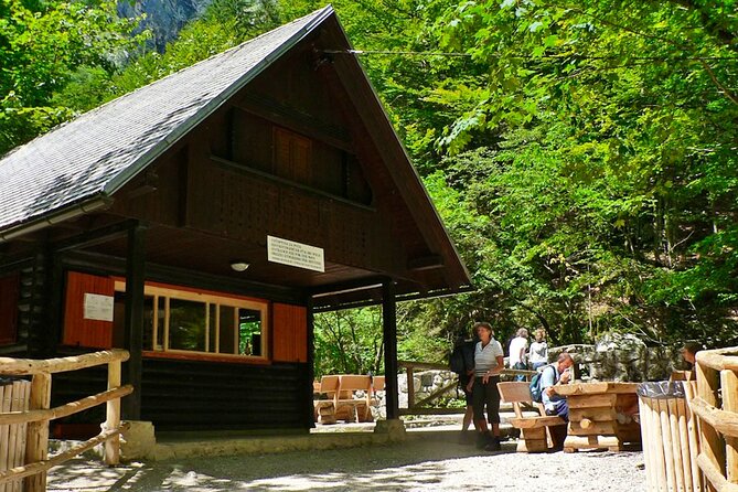 8-Hour Lake Bled, Lake Bohinj and Waterfall Savica Tour - Tour Experience