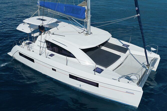 8-Hour Private 40' Cat 2 Stop to Cozumel, Food, Drinks & Snorkel - A Detailed Look at the Tour Experience