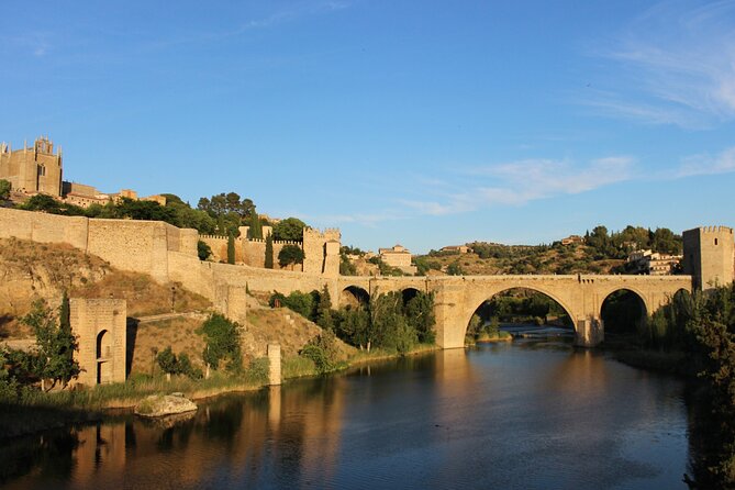 8-hour Private Tour to Toledo from Madrid with Certified Guide - Key Points