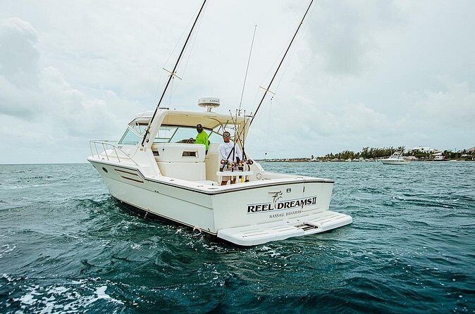 8 hours 38ft Reel Dreams Private Charter Nassau - The Sum Up: Who Is This Trip Ideal For?