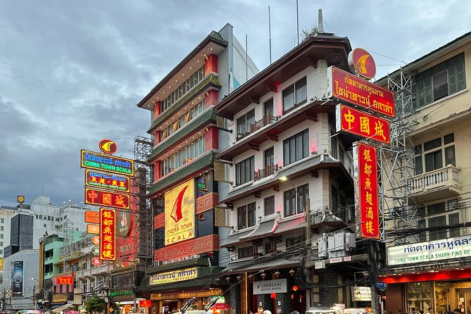 8 Hours Tuk Tuk Private Tour within Bangkok Area: Customed Trips - The Sum Up