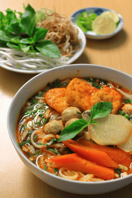 8 Must-try Local Dishes in Vietnam with Local Guide - The Value of the Experience