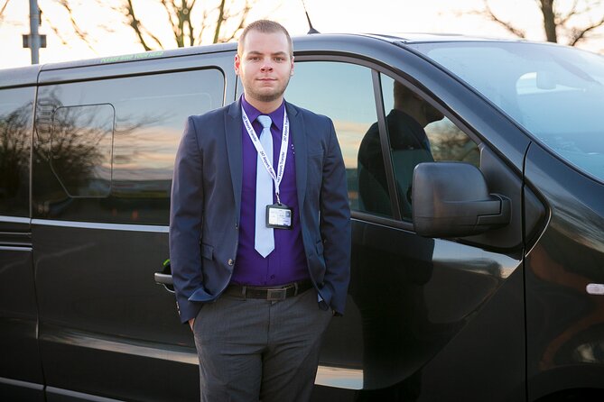 8 Seater Transfer: Heathrow Airport to Central London - The Itinerary: A Simple, Straightforward Journey