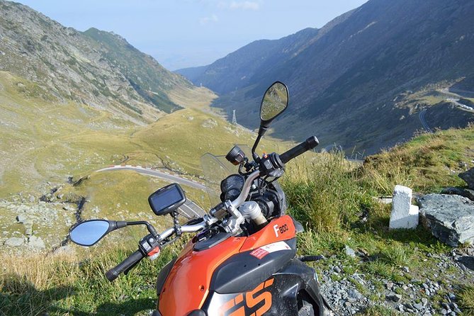 800cc Motorcycle Rental from Turda - Key Points