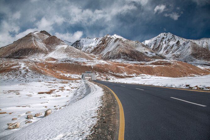 9-Day Karakoram Valley's Tour - Exploring the Itinerary in Detail