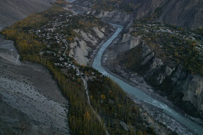 9-Day Package Tour Colors of Hunza Valley - An In-Depth Look at the 9-Day Hunza Valley Tour