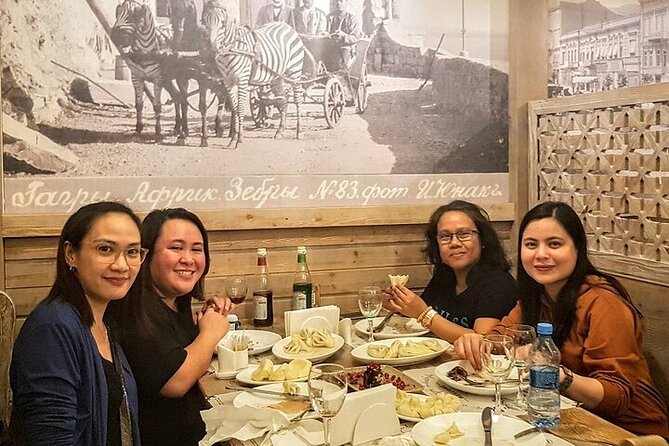 9 Tastings - Original Tbilisi Food & Drink Walking Tour - Exploring Tbilisis Sololaki District