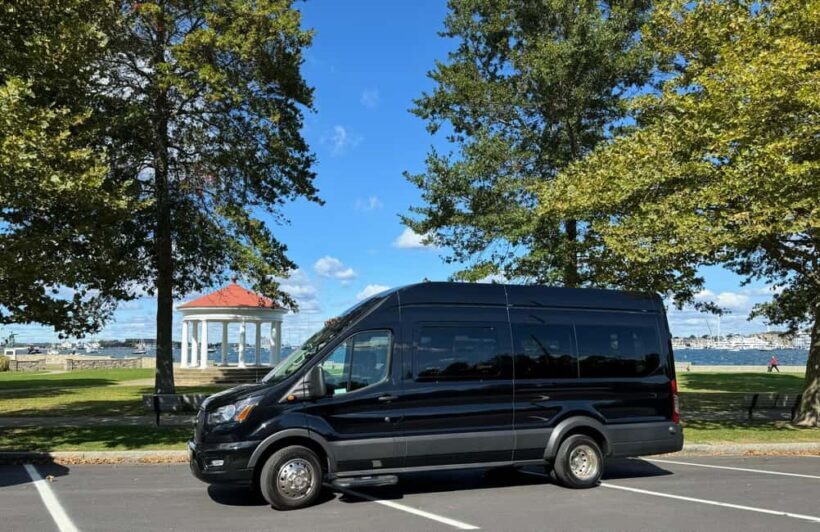 90 Min Newport Scenic Luxury Van Tour (Ages 5+) - Who Should Consider This Tour?