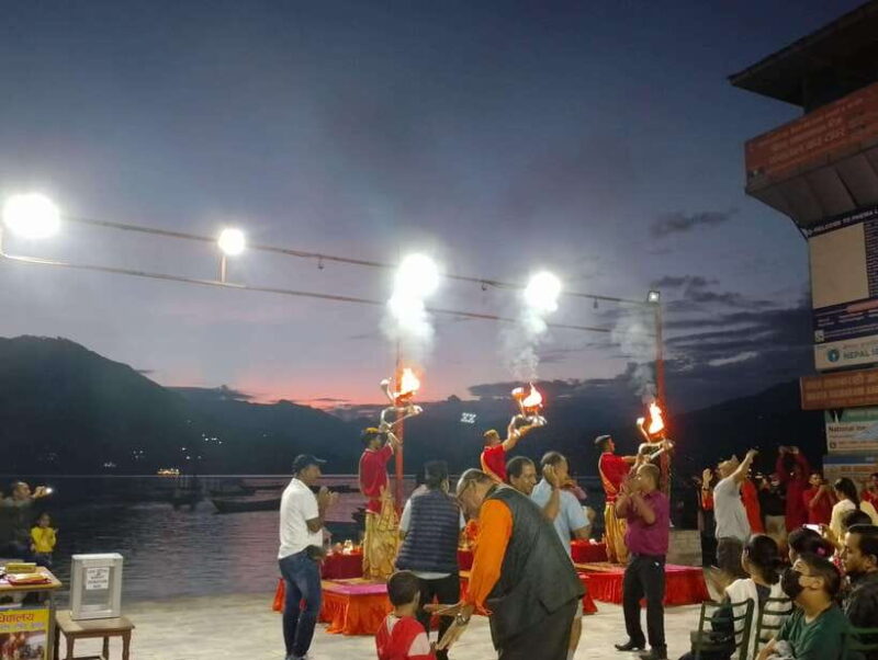 90-Minute Aarati Tour in Pokhara Lakeside - Key Points