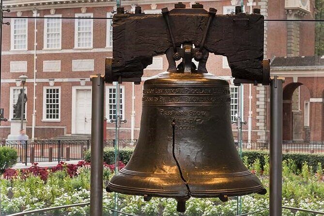 90 Minute History Walking Tour of Old City Philadelphia - Key Points
